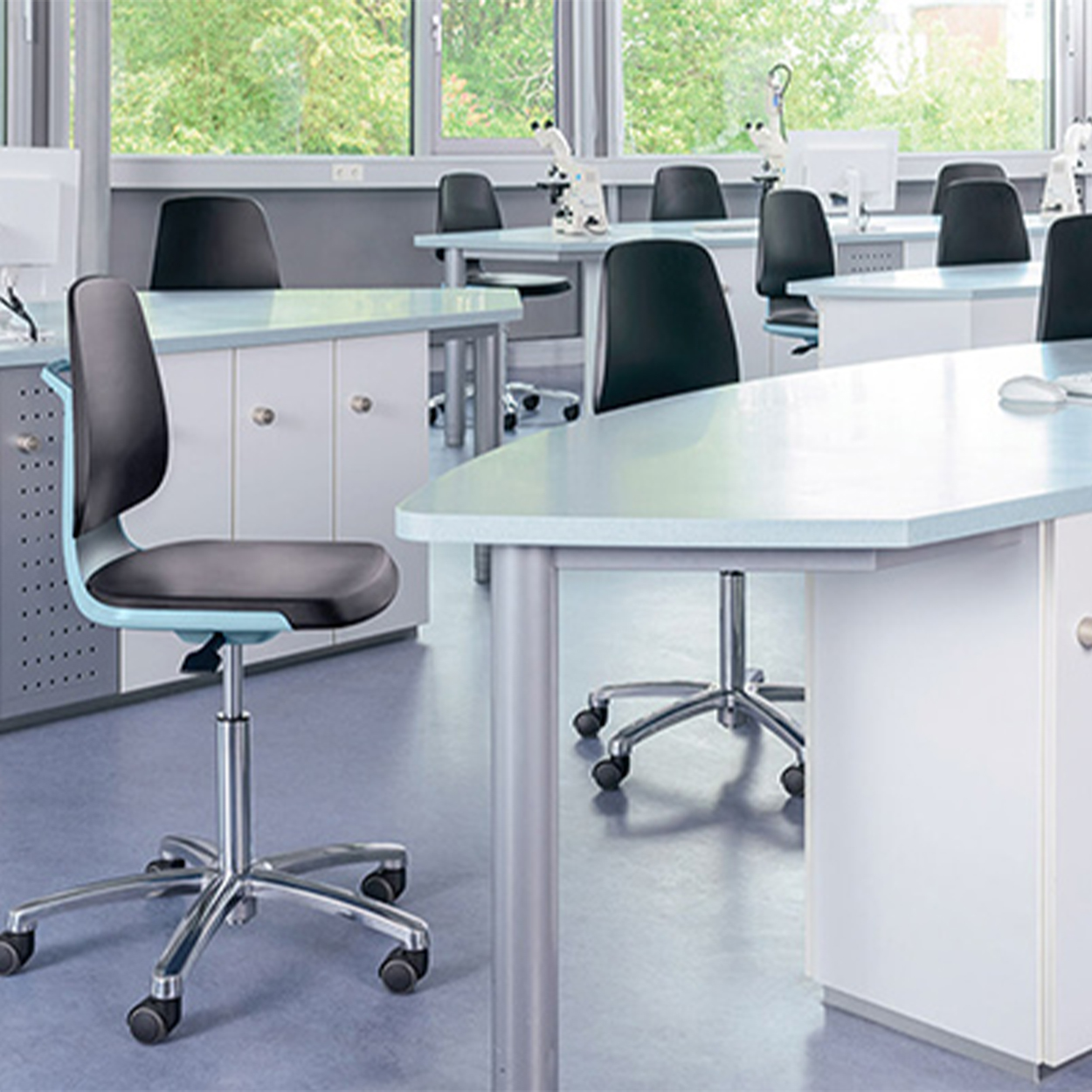 Medical Lab Chair for Comfort & Cleanability | Pacific Ergonomics